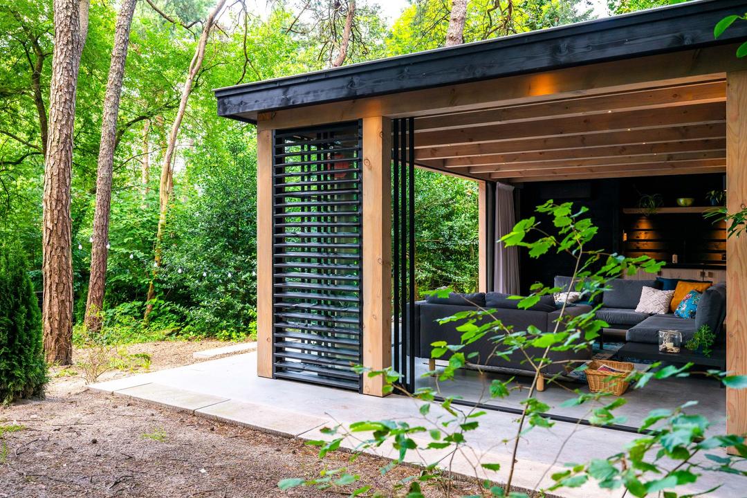 Stijlvolle tuinkamer